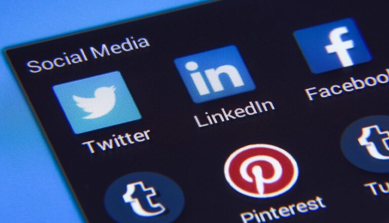 How to Use Kickstarter for a Successful Custom Board Game Launch