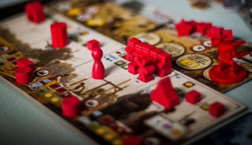 Professional Designer’s Guide to the Theory and Practice of Board game ...